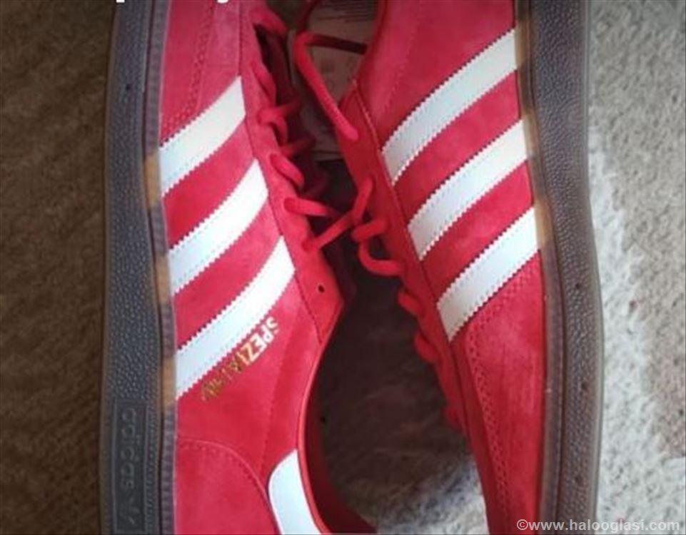 Adidas handball spezial vel. 48 (31cm) | Halo Oglasi