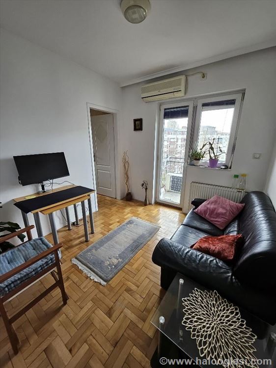 Kraljevačka, 43m2, 2.5, cg, terasa ID#1938 | Halo Oglasi