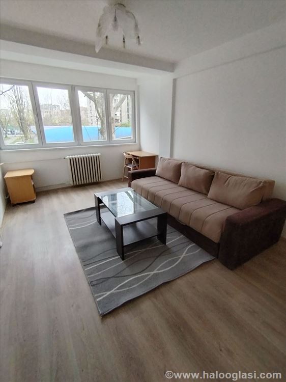 Svetao, tih ,Dzona Kenedija,35m2,Cg,, namešten | Halo Oglasi
