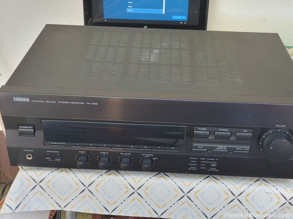 Yamaha RX-396 Natural Sound Stereo Receiver 1998 | Halo Oglasi